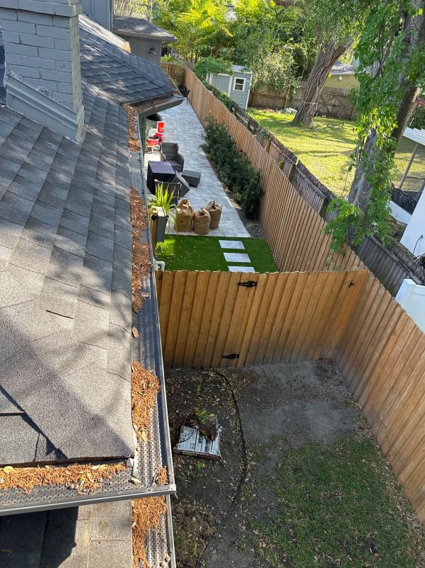 Cleaning Driveway Tire Marks and Gutter Maintenance in Tampa - South ...